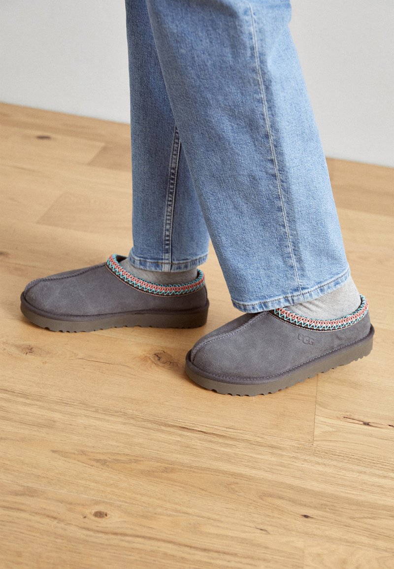 UGG TASMAN - Hjemmesko - dark grey/mørkegrå - Zalando.dk