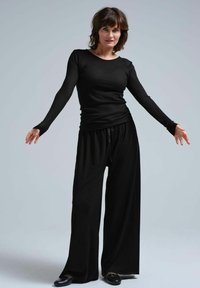 Seamless Basic ALMA - Langarmshirt - black/schwarz - Zalando.at