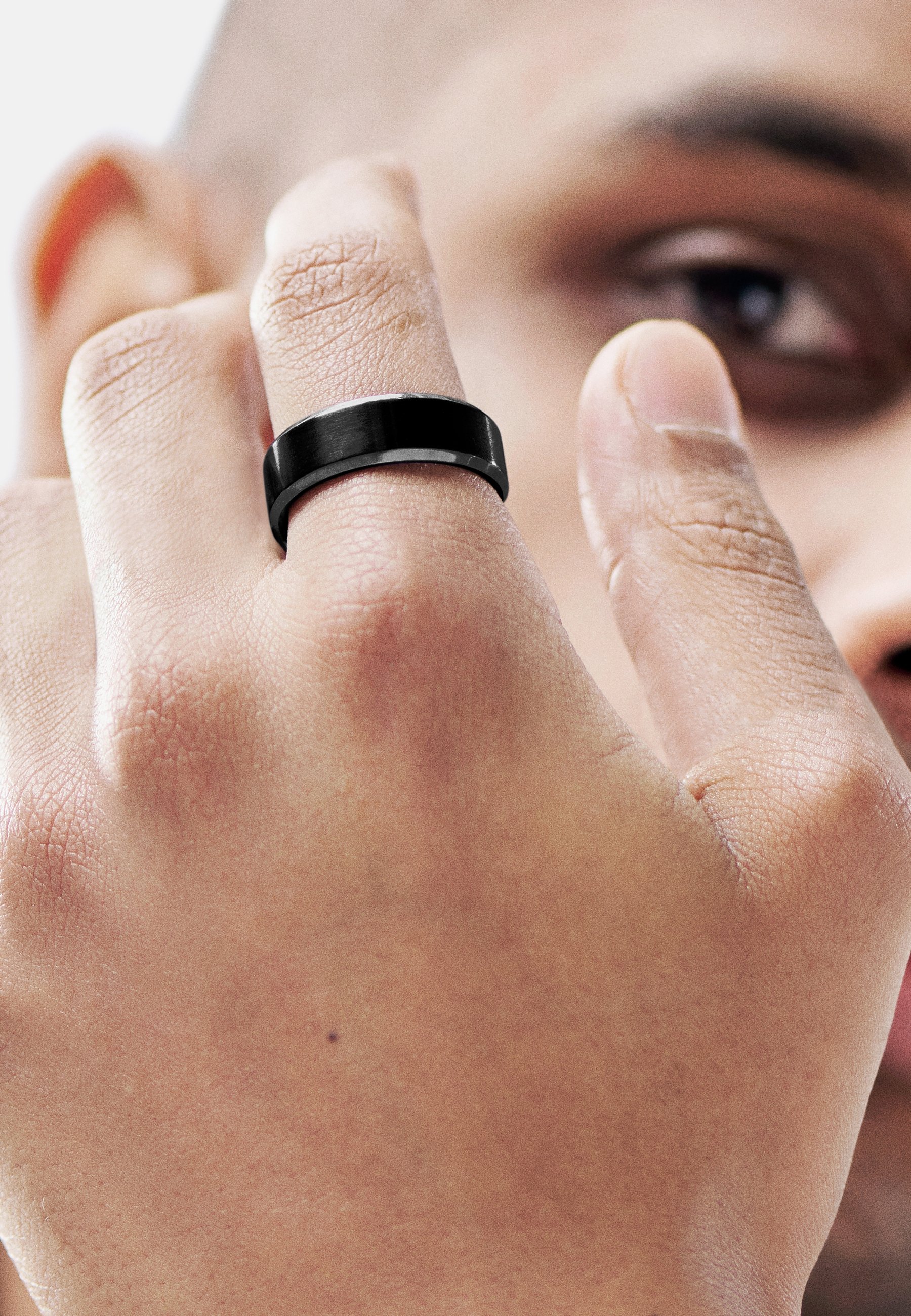 Finger ring black store