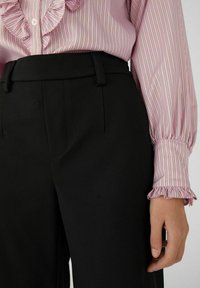 Object OBJLISA MW WIDE NOOS - Shorts - black - Zalando.ie