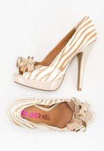 Head over Heels by Dune Tacones - beige - (Segunda mano) - Zalando.es