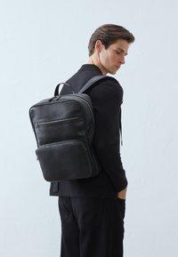 Zign LEATHER UNISEX - Rugzak - black/zwart - Zalando.be