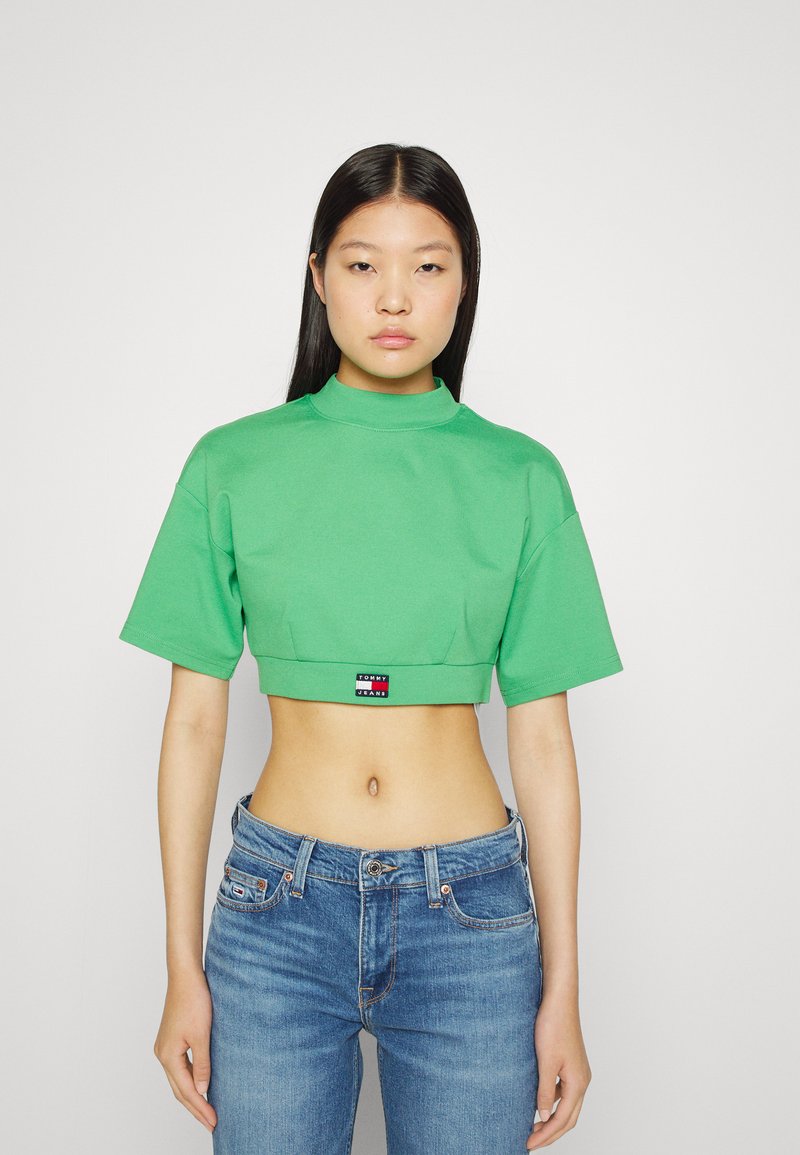 Tommy Jeans BADGE MOCK NECK - T-shirt basic - coastal green/groen - Zalando.be