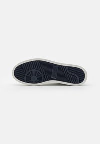 GANT MC JULIEN - Sneaker low - white/weiß - Zalando.ch