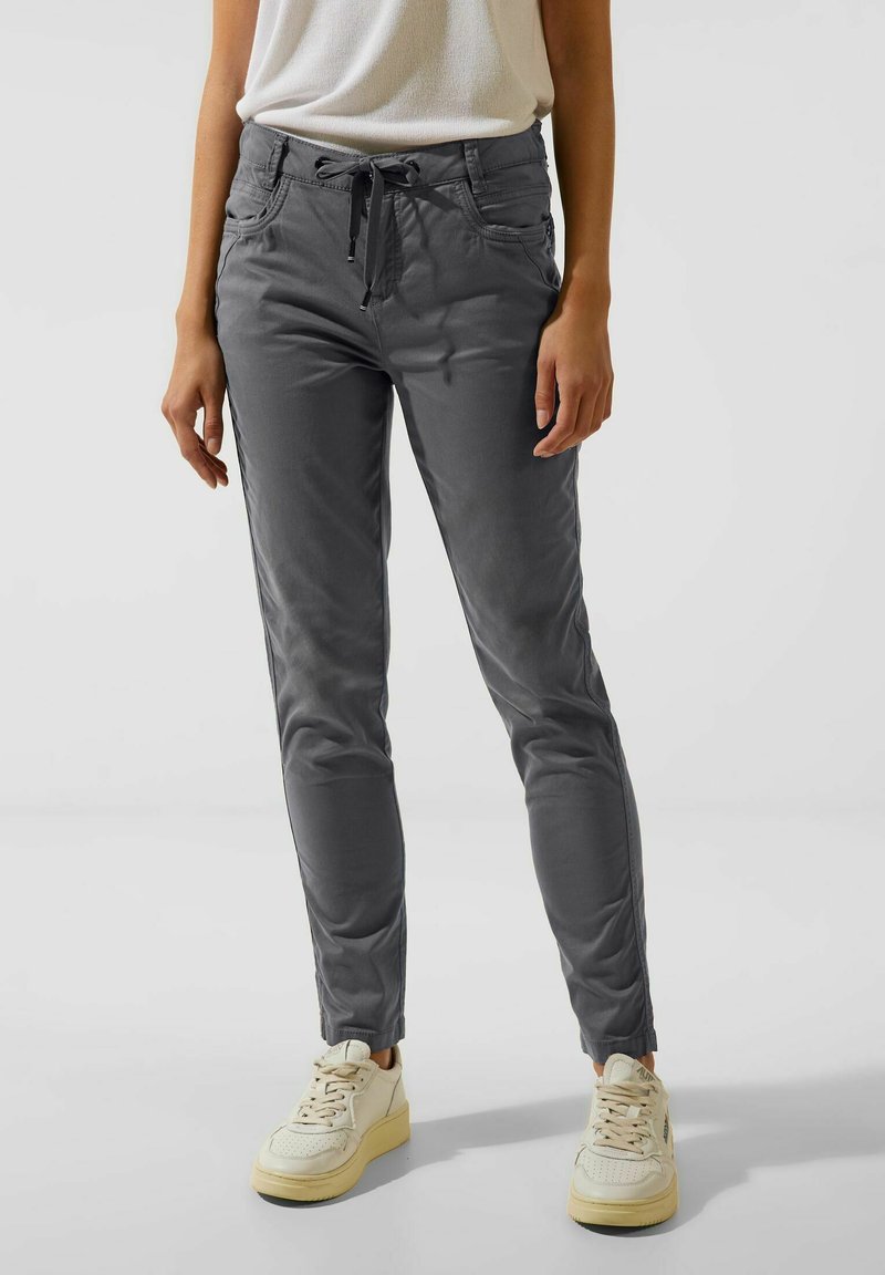 Street One CASUAL FIT - Pantalon classique - grau/gris métallisé ...