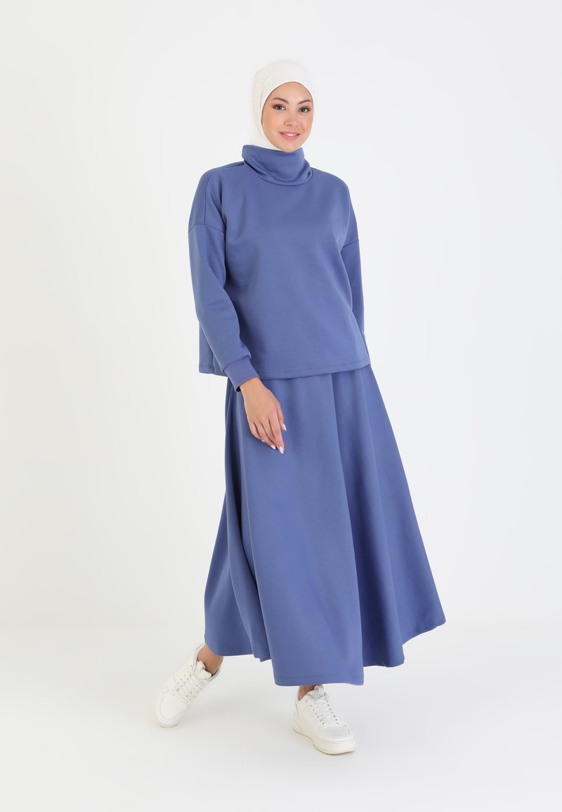 Modanisa TURTLE NECK BLOUSE & SKIRT SET - Maxi skirt - blue - Zalando