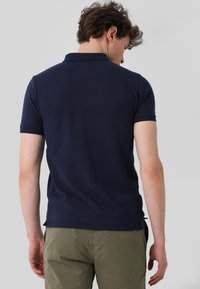 Scalpers NOS BASIC - Polo - navy/bleu marine - ZALANDO.FR