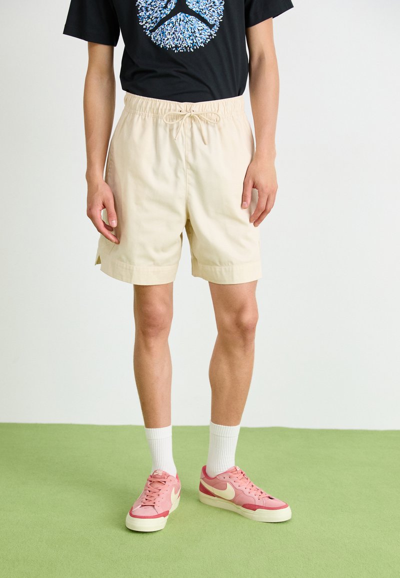Jordan Shorts - legend light brown/beige - Zalando