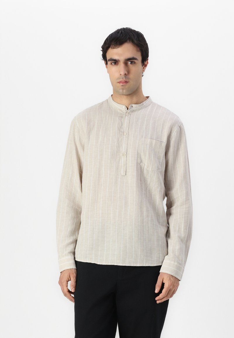 Pier One LINEN BLEND SHIRT - Shirt - beige - Zalando.ie