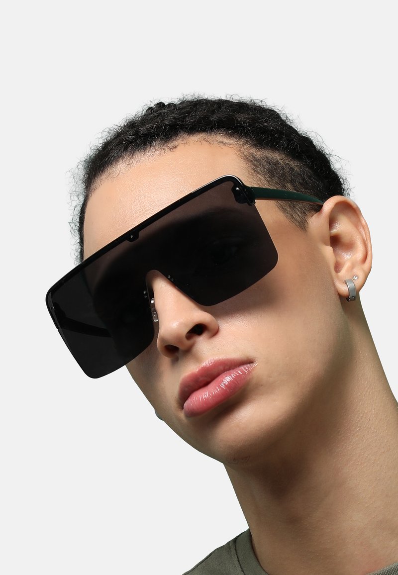 Campus Sutra SERRENA Okulary Przeciws oneczne Black czarny Zalando pl campus-sutra-serrena-okulary-przeciws-oneczne-black-czarny-zalando-pl