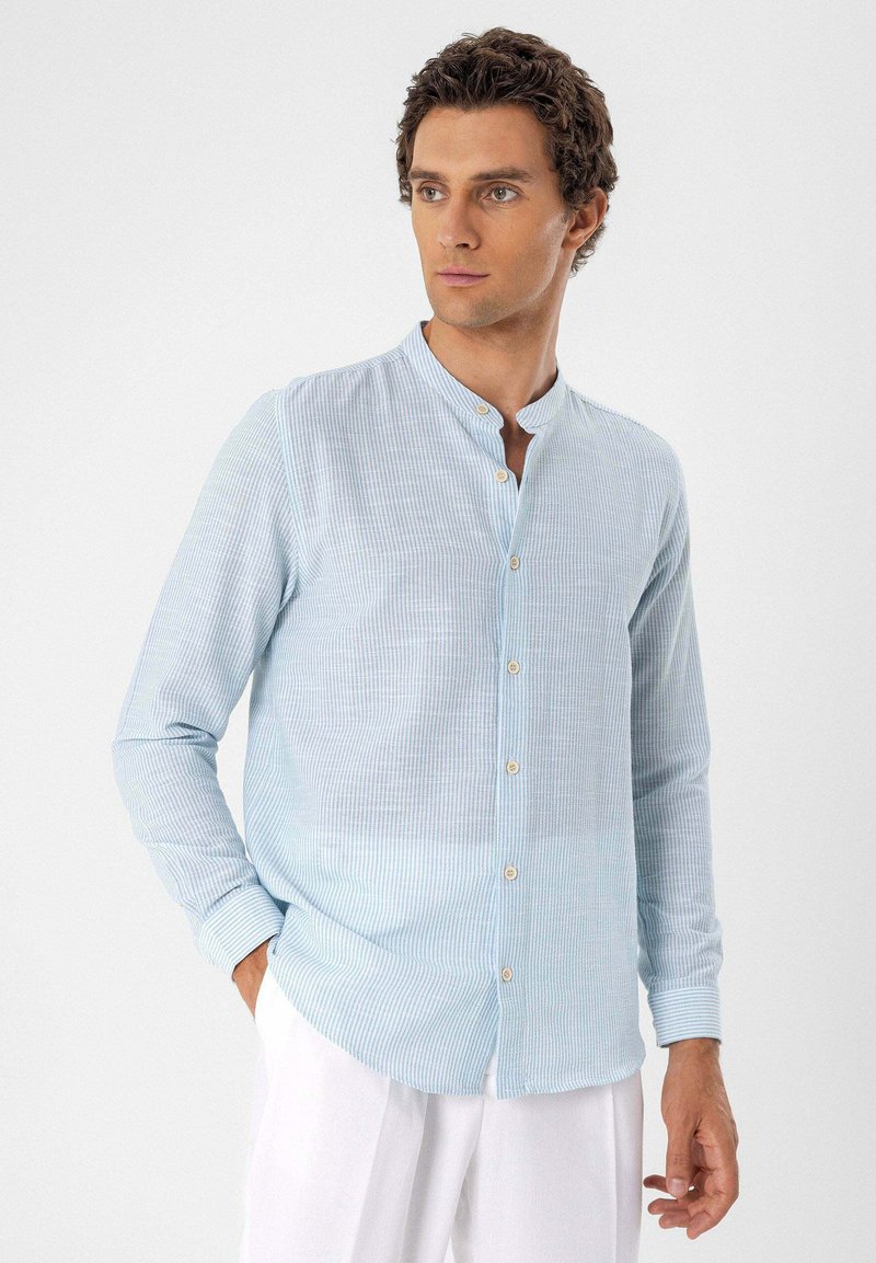 Antioch MANDARIN COLLAR LONG SLEEVE - Hemd - turquoise/türkis - Zalando.de