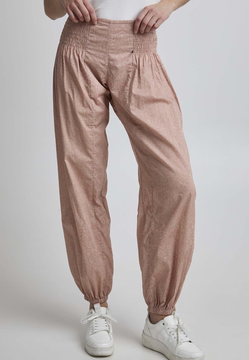 PULZ PULZ PZJILL - Trousers - ash rose printed/light pink - Zalando.co.uk