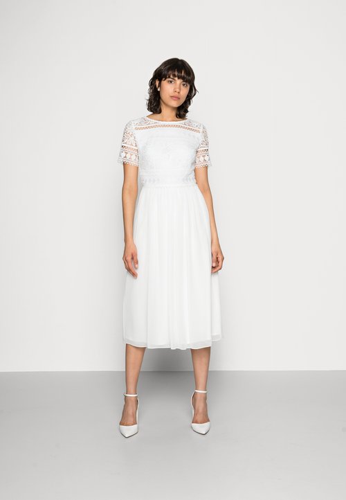 Hvite Kjoler | Kjøp ny kjole online | ZALANDO - Side 3