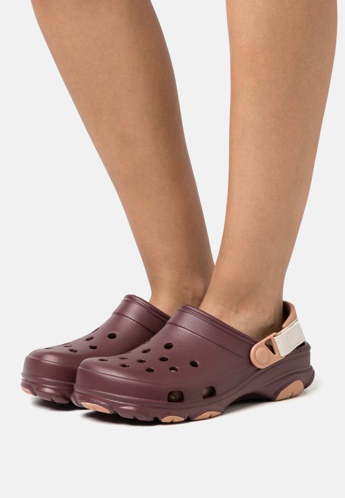 Crocs CLASSIC MARBLED UNISEX - Træsko - bone/multi-coloured/due ...