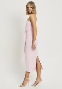 CHANCERY OCTAVIA - Etuikleid - pale pink/rosa - Zalando.at