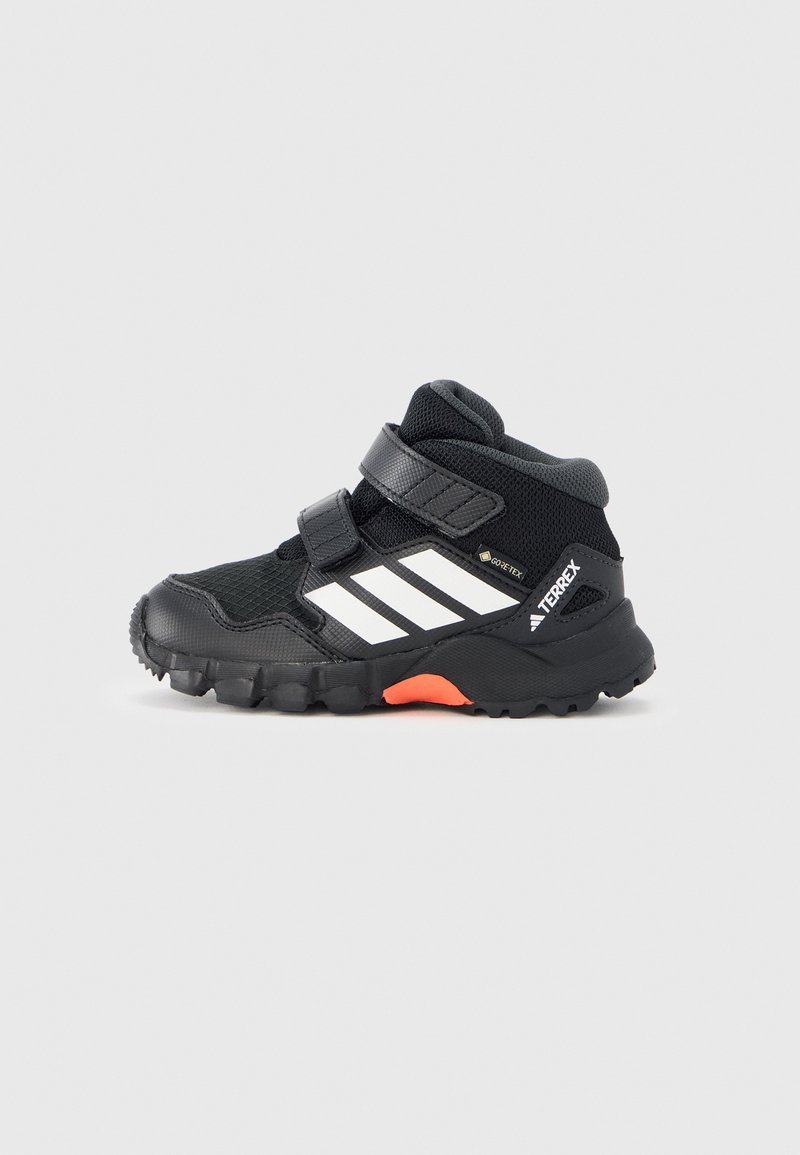 adidas Terrex SKYCHASER MID UNISEX - Walking shoes - core black/white ...