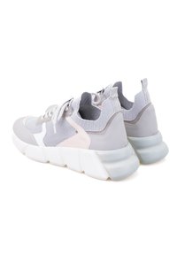 Desa Sneaker low - grey/grau - Zalando.de
