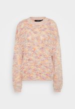 Vero Moda Tall VMRASPBERRY O NECK - Strickpullover - birch/offwhite ...