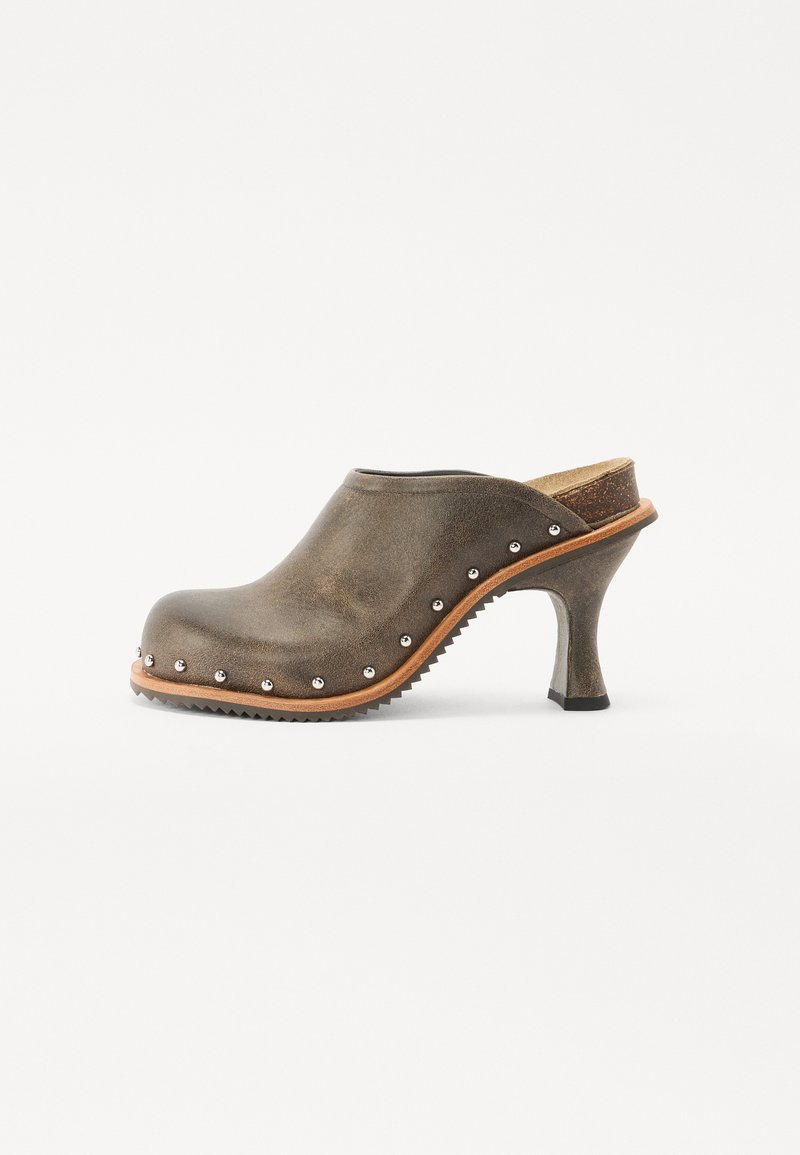Diesel D WOODSTOCK - Clogs - dark brown - Zalando.co.uk