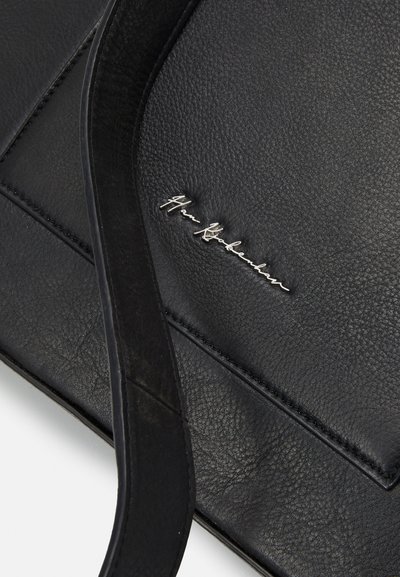 Han Kjøbenhavn TOTE BAG UNISEX - Shopping Bag - black/schwarz - Zalando.at