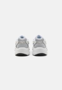 Puma TEVERIS NITRO VORTEX UNISEX - Sneaker low - glacial gray/cool ...