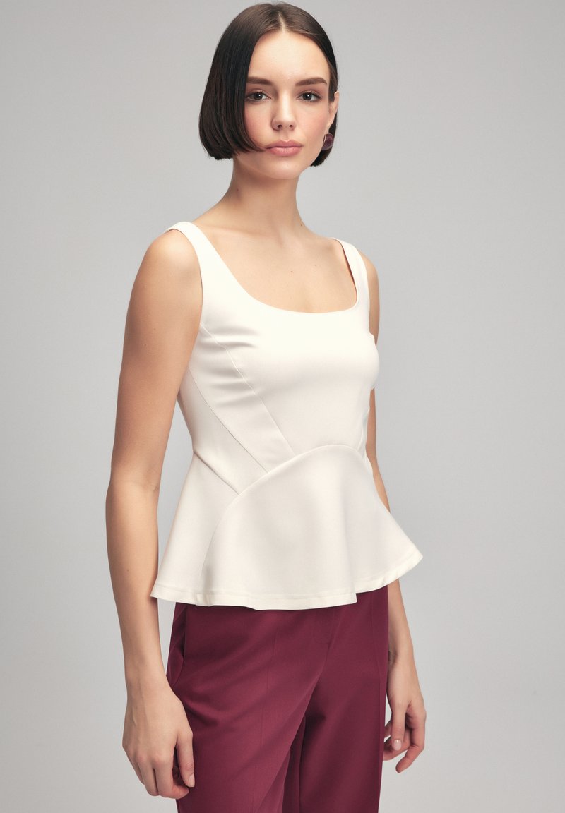 adL DARTED - Blouse - vanilla/off-white - Zalando