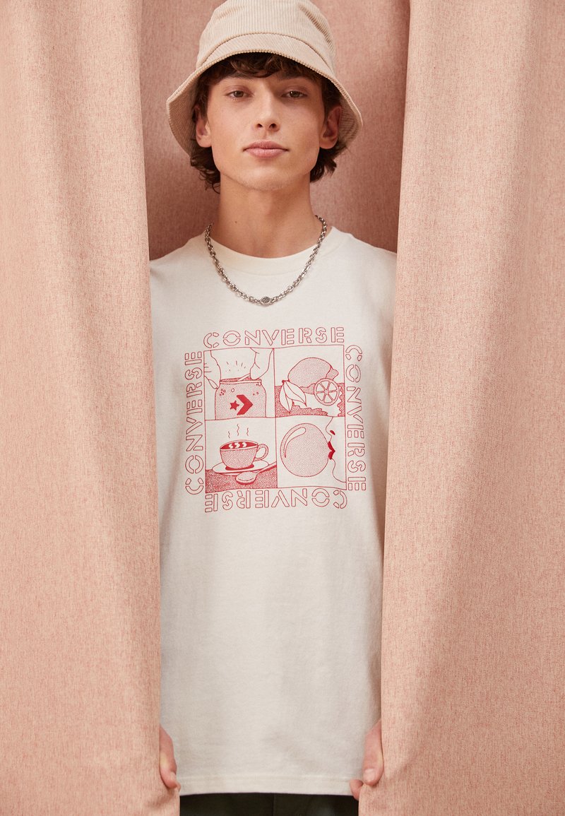 Converse SENSORY GRAPHIC - Print T-shirt - egret/white - Zalando.co.uk