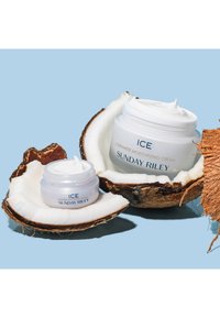 Sunday Riley ICE CERAMIDE MOISTURISING CREAM - Fuktighetskräm ...