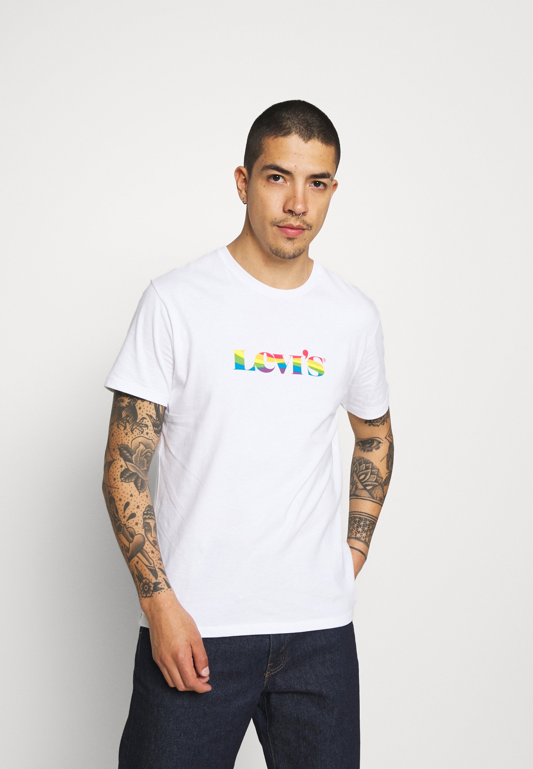 levi s pride community tee