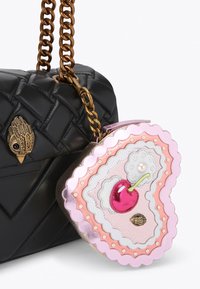 Kurt Geiger London HEART CAKE - Schlüsselanhänger - pale pink/pink ...