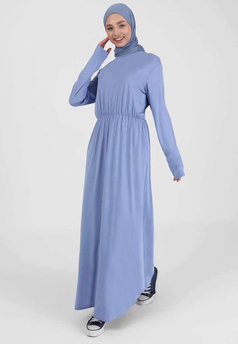 Modanisa CREW NECK - MODEST - REFKA BASIC - Maxi dress - light blue ...
