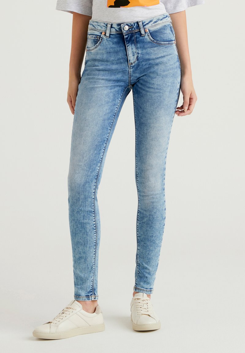 United Colors of Benetton PUSH UP - Jeans Skinny Fit - blue/light-blue ...