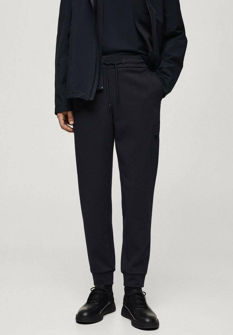 Mango ROMOJO - Tracksuit bottoms - royal blue - Zalando