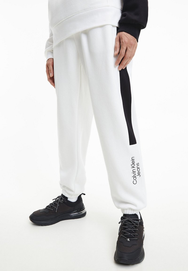 Calvin Klein Jeans Stacked Pant Tracksuit Bottoms Bright White Ck