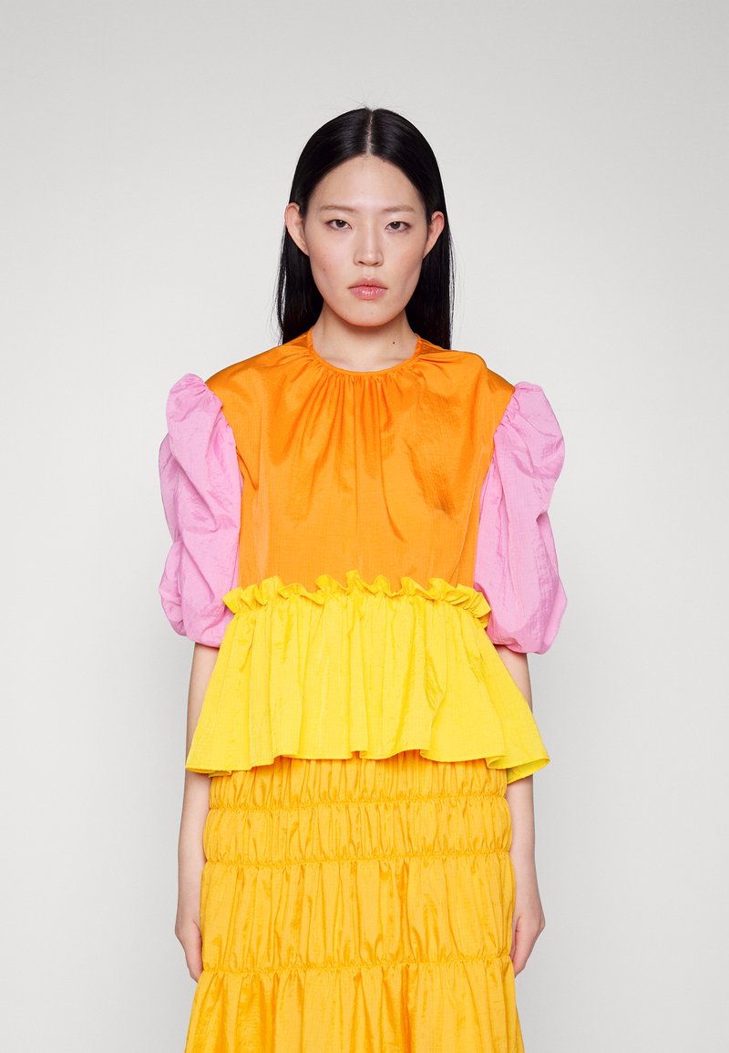 Brogger EXCLUSIVE ADA TOP - Bluse - orange/pink/yellow/orange - Zalando.at