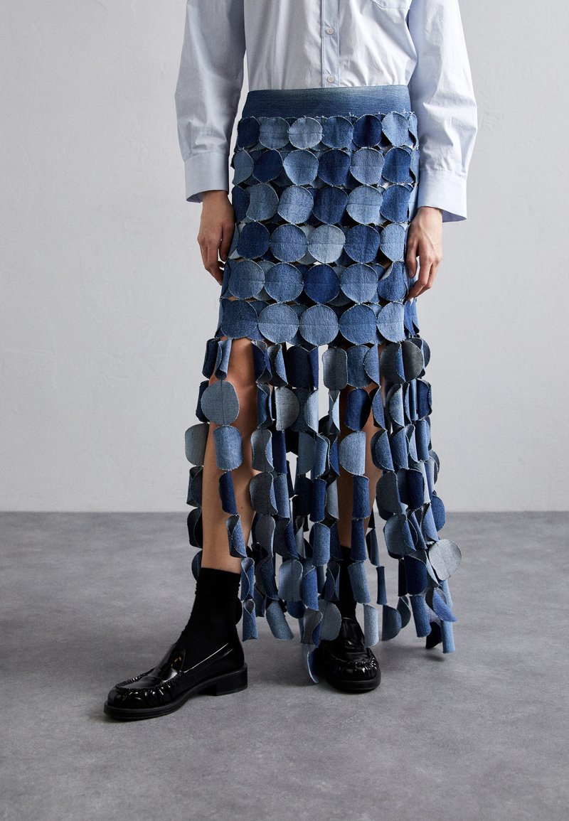 A.W.A.K.E. MODE MULTI CIRCLE DOUBLE LAYERD SKIRT - Jeansrock - blue ...