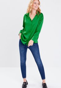 Cache Cache MIT LANGEN ÄRMELN - Camisa - vert/verde - Zalando.es