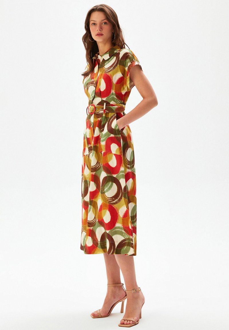 adL CITRONELLE - Shirt dress - printed khaki/khaki - Zalando