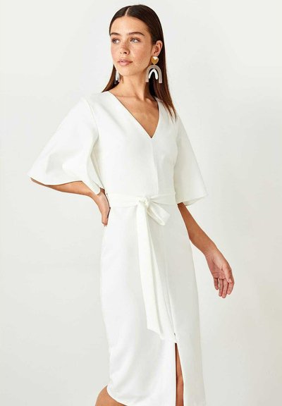 Robes blanc en ligne | ZALANDO