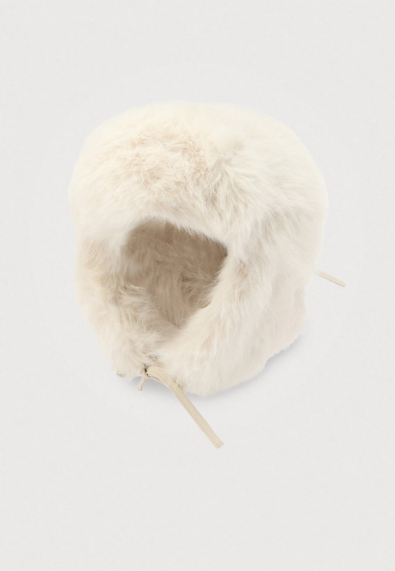 Holzweiler TRAPPER HAT UNISEX - Cache-oreilles - off-white/écru ...