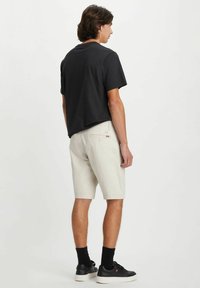 Levi's® Shorts - redmond star white/taupe - Zalando.nl