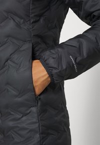 Columbia DELTA RIDGE™ LONG JACKET - Abrigo de plumas - black/negro ...