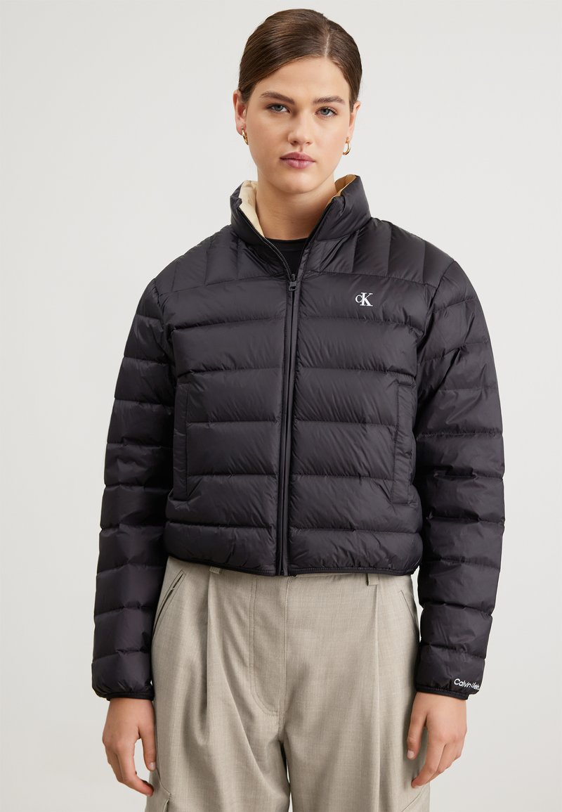 Calvin Klein Jeans SHORT PUFFER - Chaqueta de plumas - black/negro ...