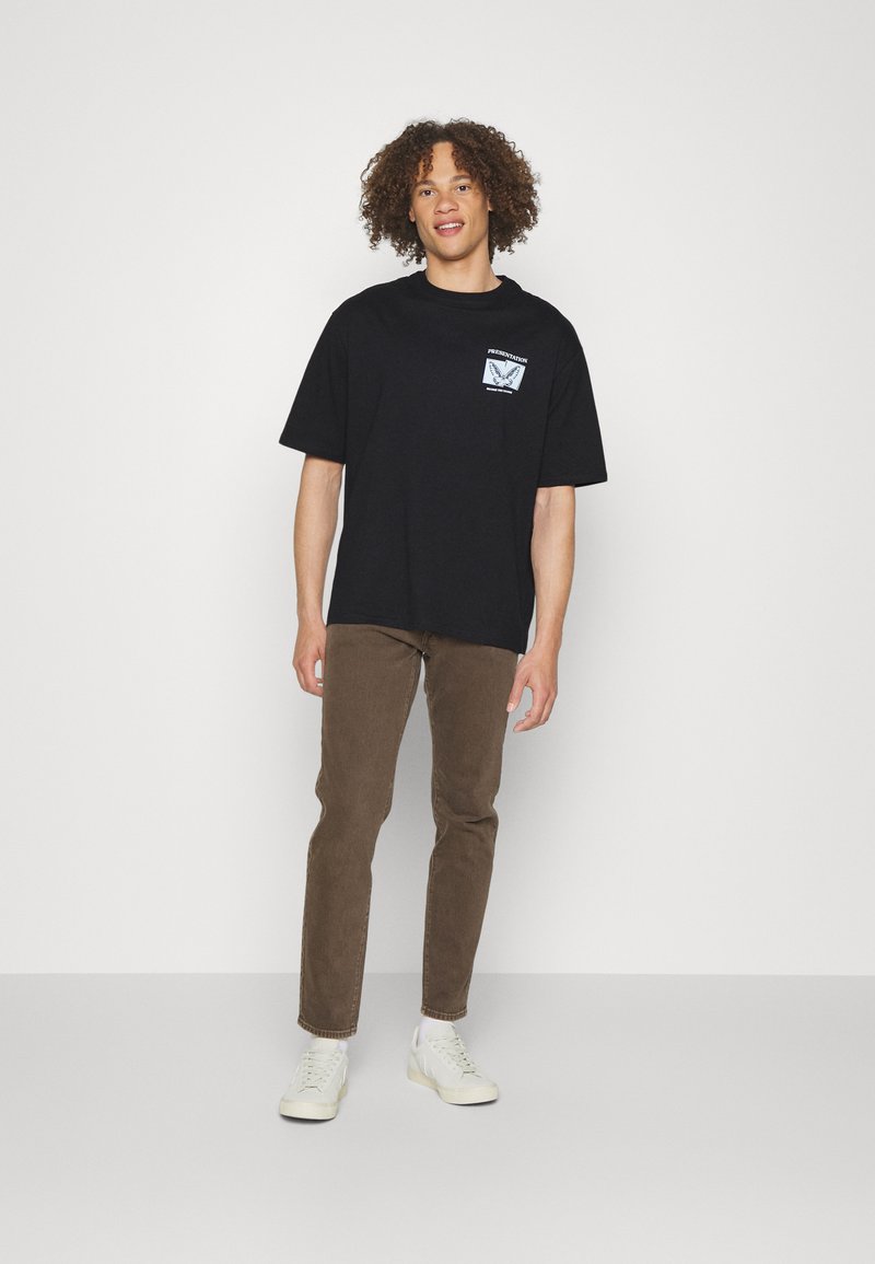 YOURTURN T-shirt con stampa - black/nero - Zalando.it