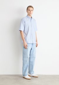 BOSS LAMBEY SHORT - Skjorte - open blue/mørkeblå - Zalando.no