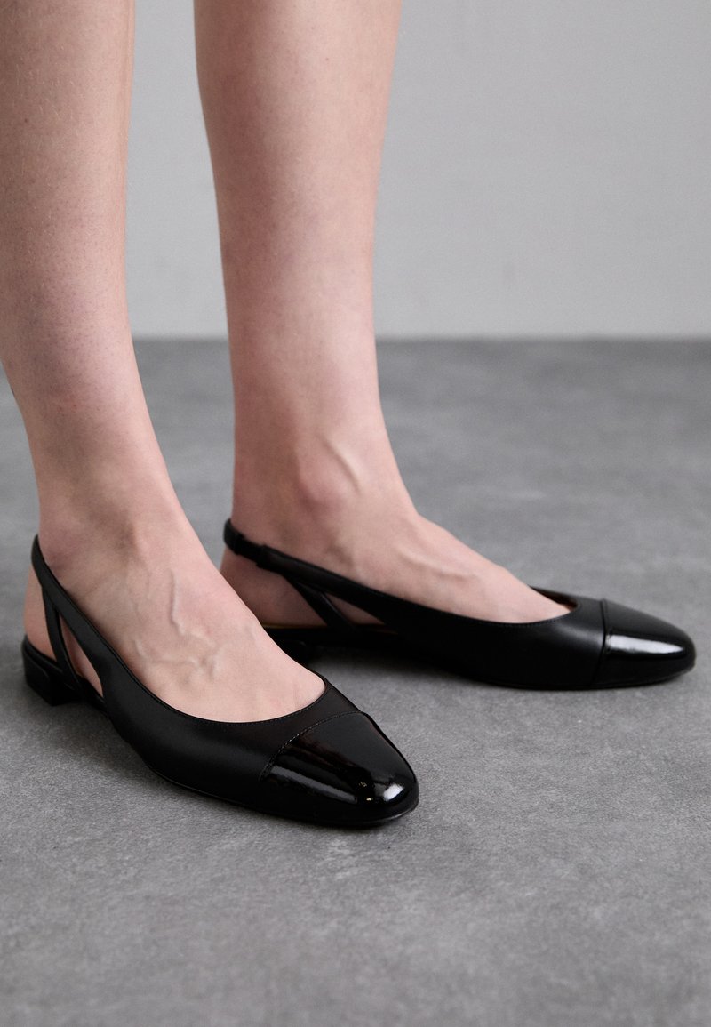 Stuart Weitzman SLEEK SLINGBACK - Sling-Ballerina - black/schwarz ...