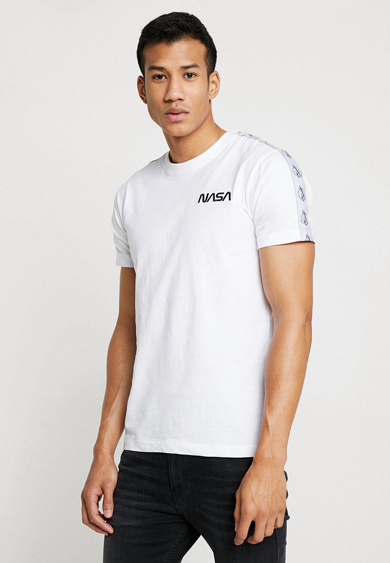 Mister Tee NASA ROCKET TAPE TEE - T-Shirt print - white/weiß - Zalando.ch