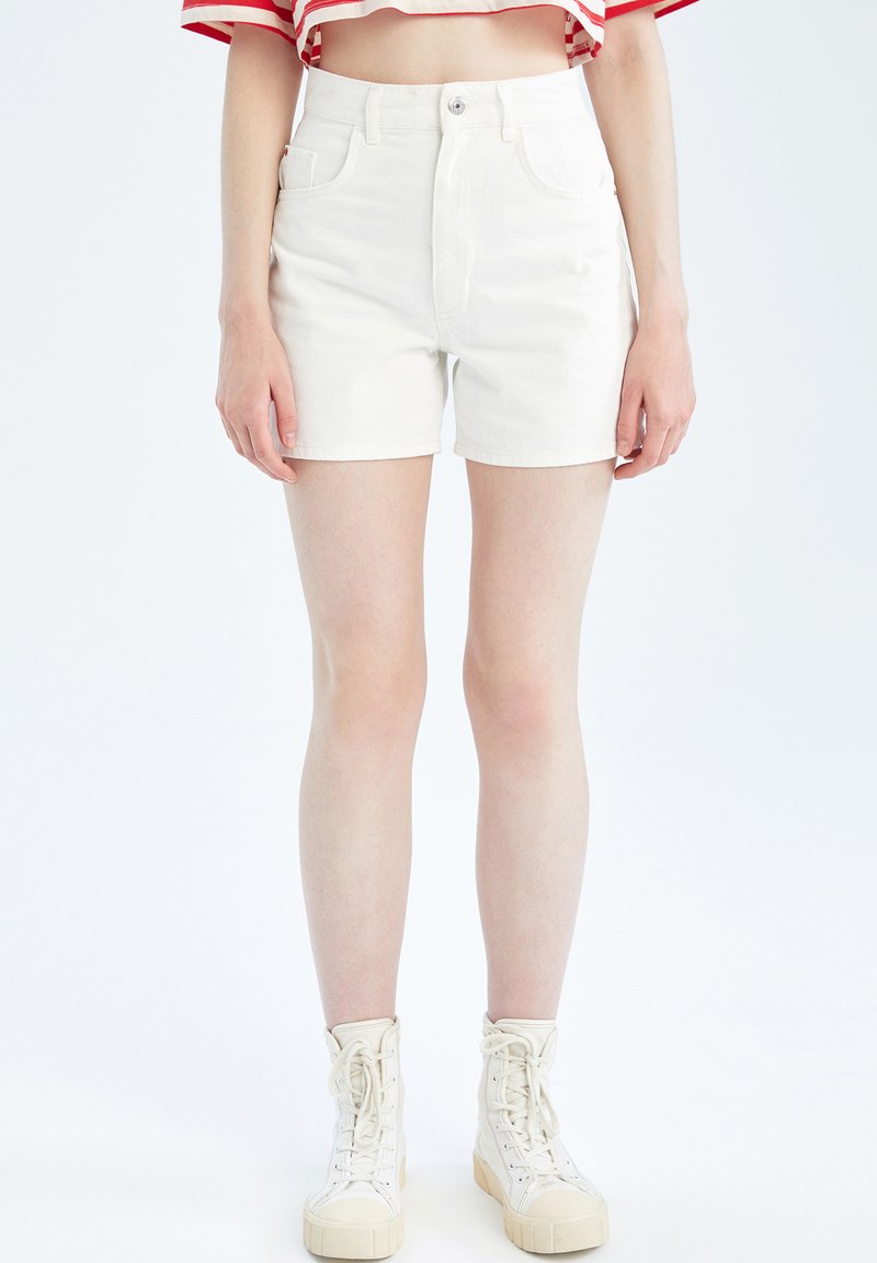 Defacto Mom Fit Shorts Ecru Beige Zalando
