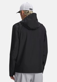 Under Armour M CLOUDSTRIKE - Training jacket - black /white/black - Zalando