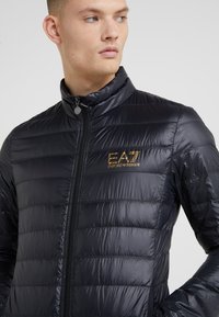 EA7 Emporio Armani JACKET - Down jacket - giacca piumino/black ...